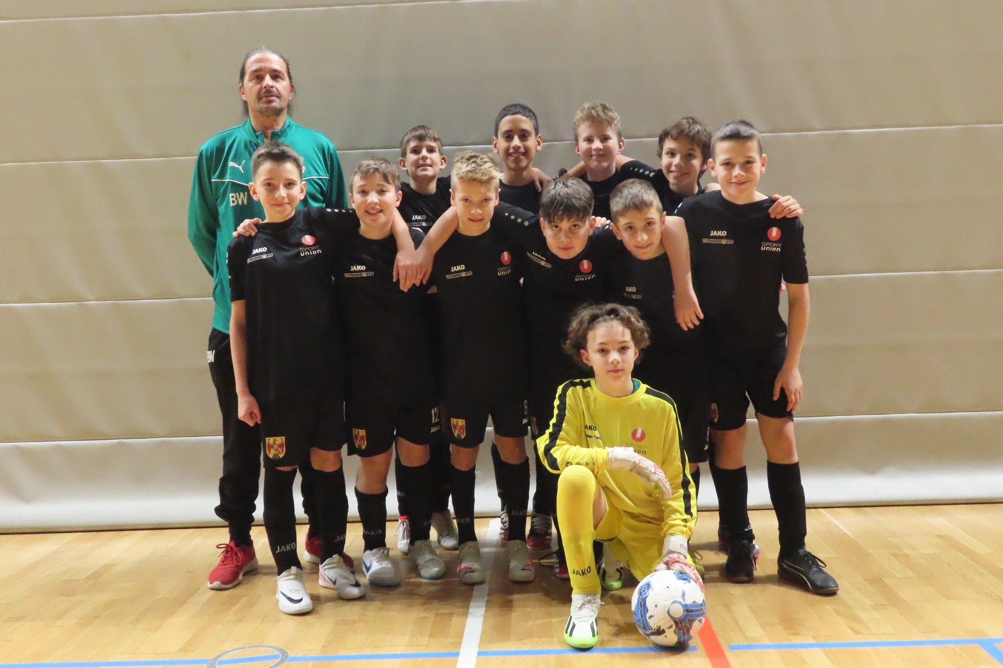 Fünfter und sechter Platz bei den UNION Bundesmeisterschaften Fußball ...