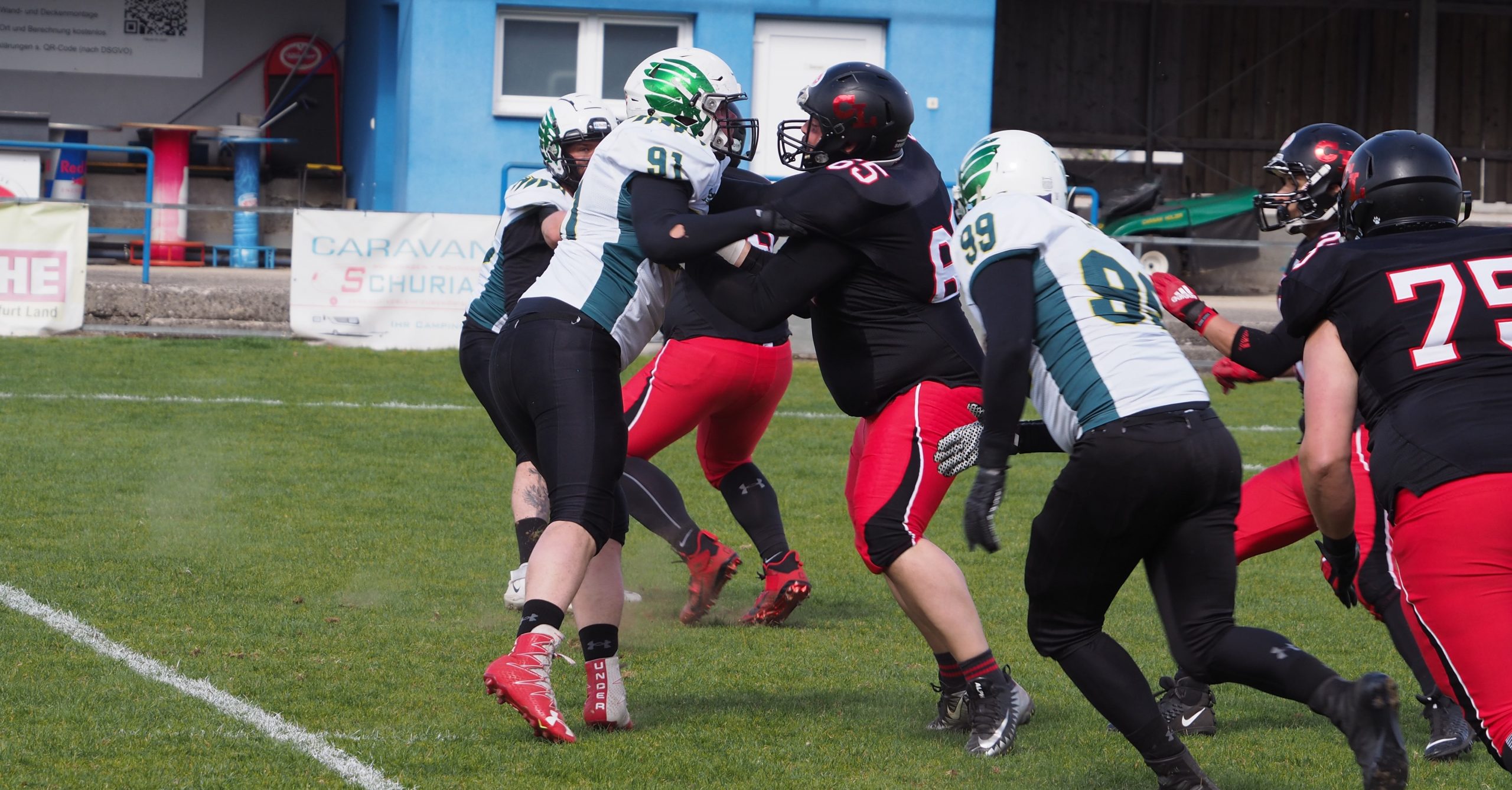 Salzburg Football Team trifft am Samstag auf die Telfs Patriots ...