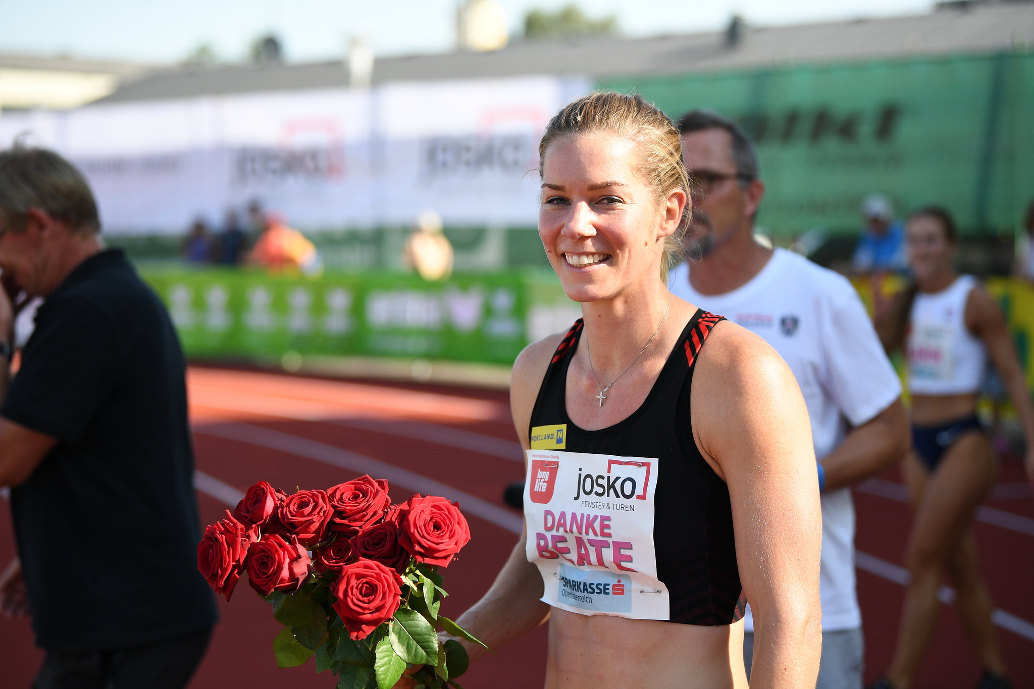 Emotionaler letzter Wettkampf von Beate Schrott in Andorf - SPORTUNION ...